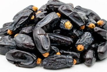 15+ Health Benefits Of Black Dates With Its Nutrition Facts