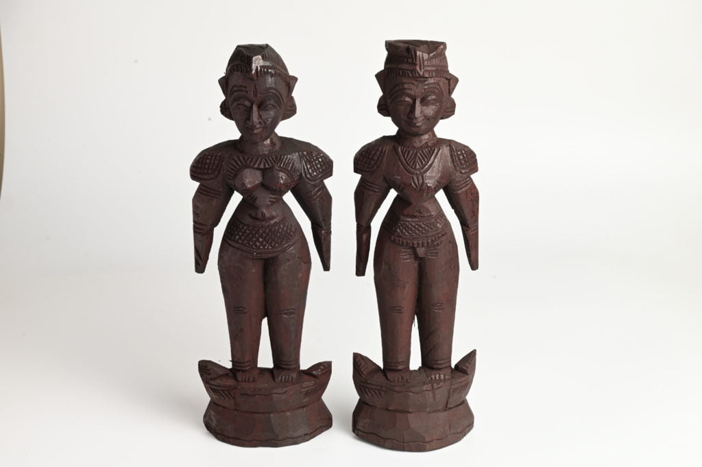 Traditional Marapachi Bommai / Wooden Dolls / Male and Female Wooden ...